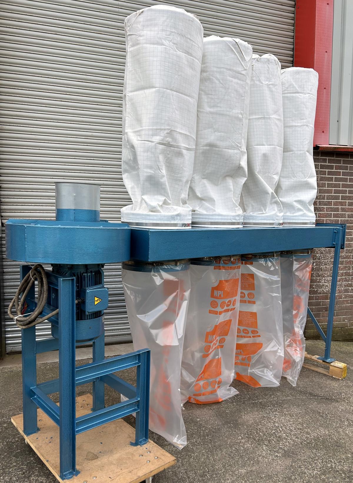 Dust Extractor 4 Bag - Napoleon Products Ltd